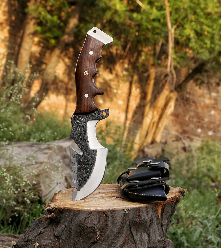 Trackers Knife – Handmade Damascus Steel Blade – KBS Knives Store