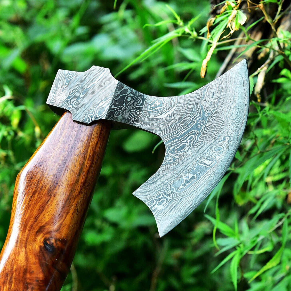 Tomahawk Axes with Forged Damascus Steel Blade and Rosewood Handle ...